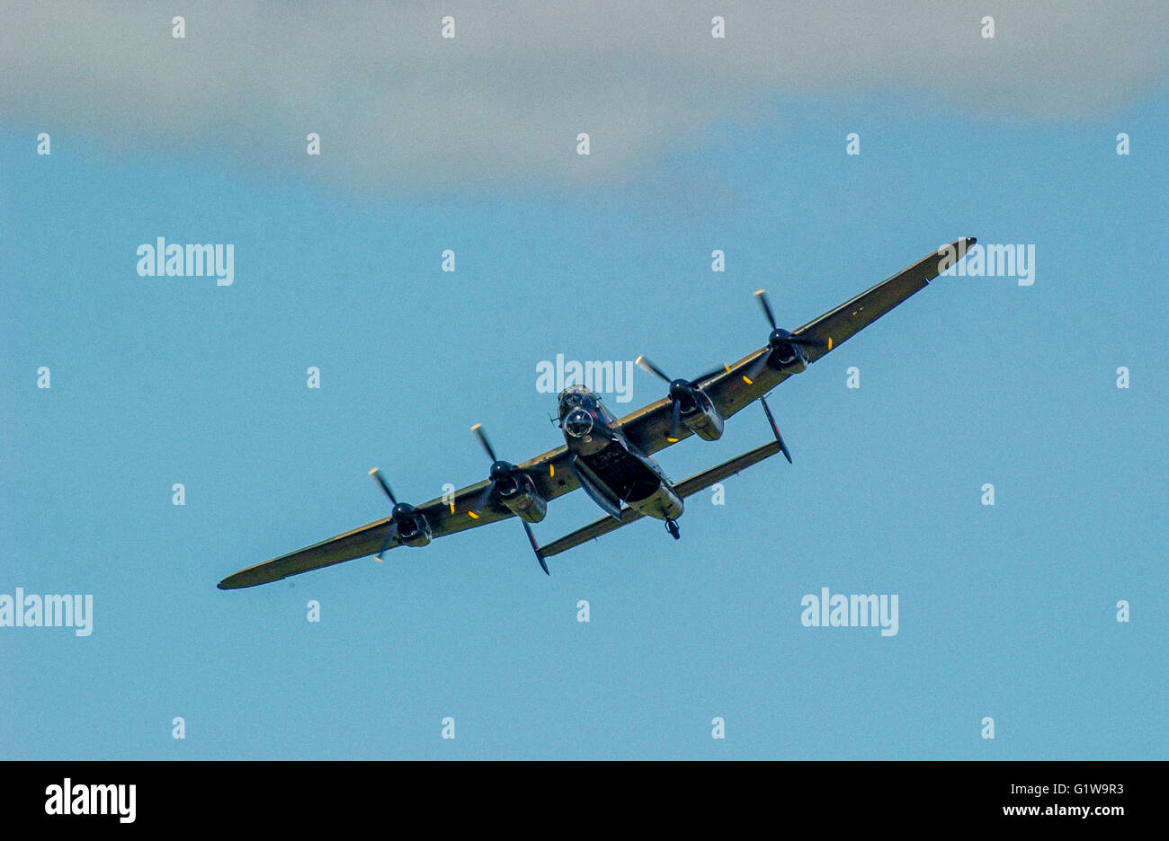 Lancaster aeroplane hi-res stock photography and images - Alamy