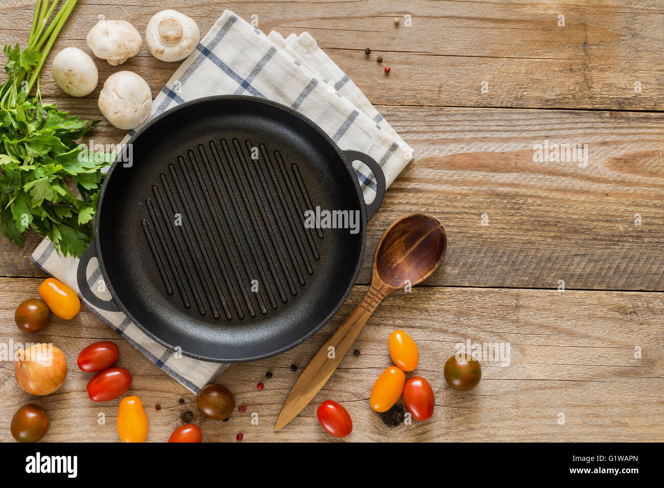 Healthy cooking ingredients, recipe template. Cherry tomatoes, onion ...