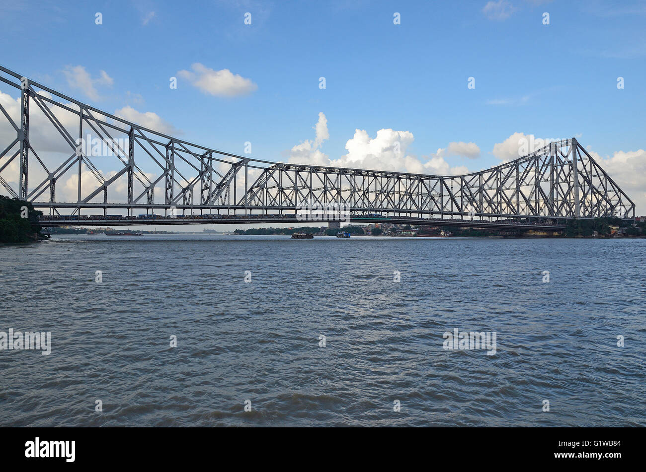 Howrah Bridge or Rabindra Setu over Hooghly river, Kolkata, West Bengal ...