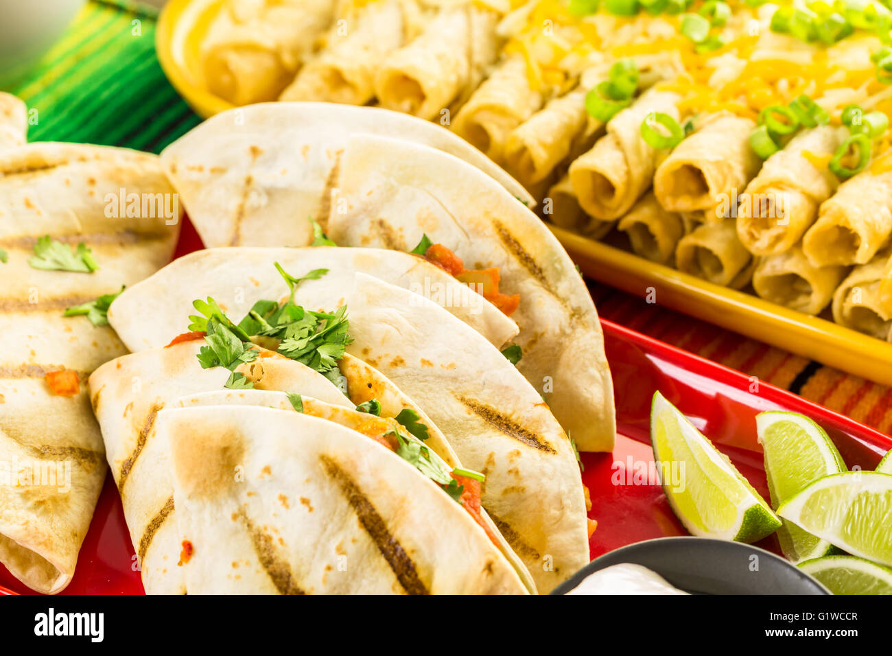 Tortilla dulce hi-res stock photography and images - Alamy