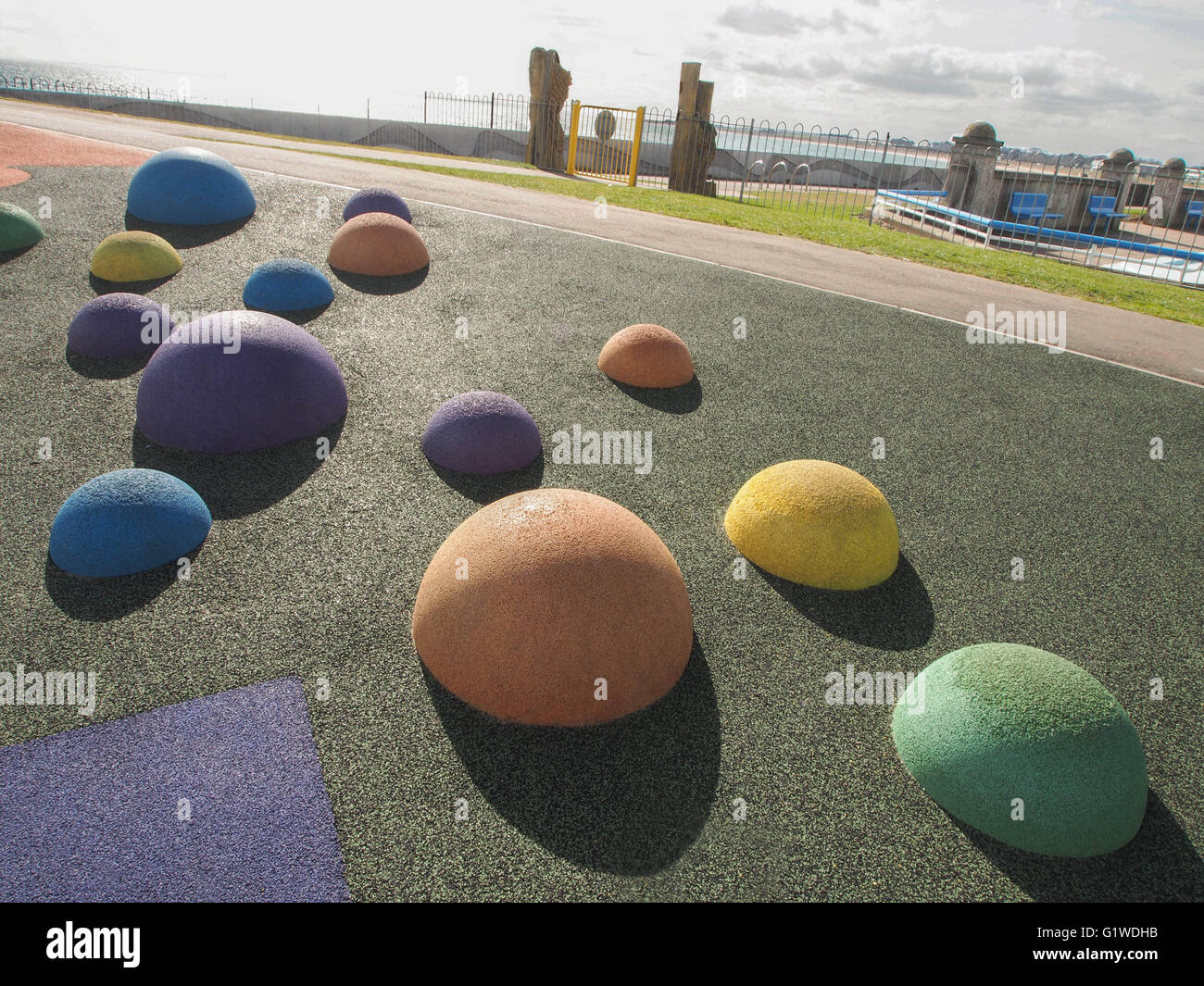 3d shapes hi-res stock photography and images - Alamy