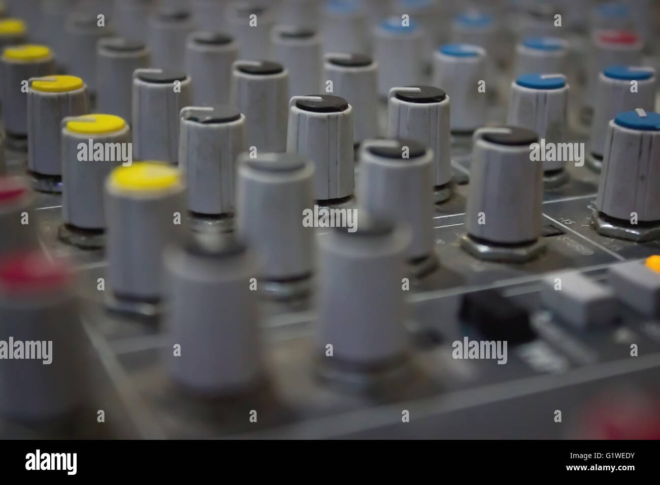 Level controls hi-res stock photography and images - Alamy