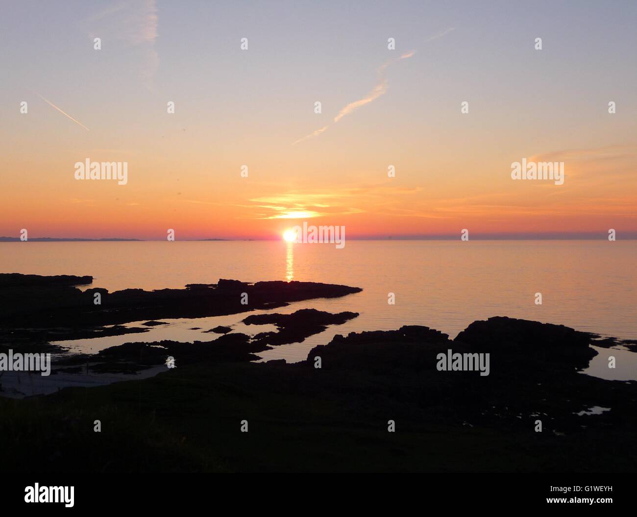 Scottish islands sun hi-res stock photography and images - Alamy