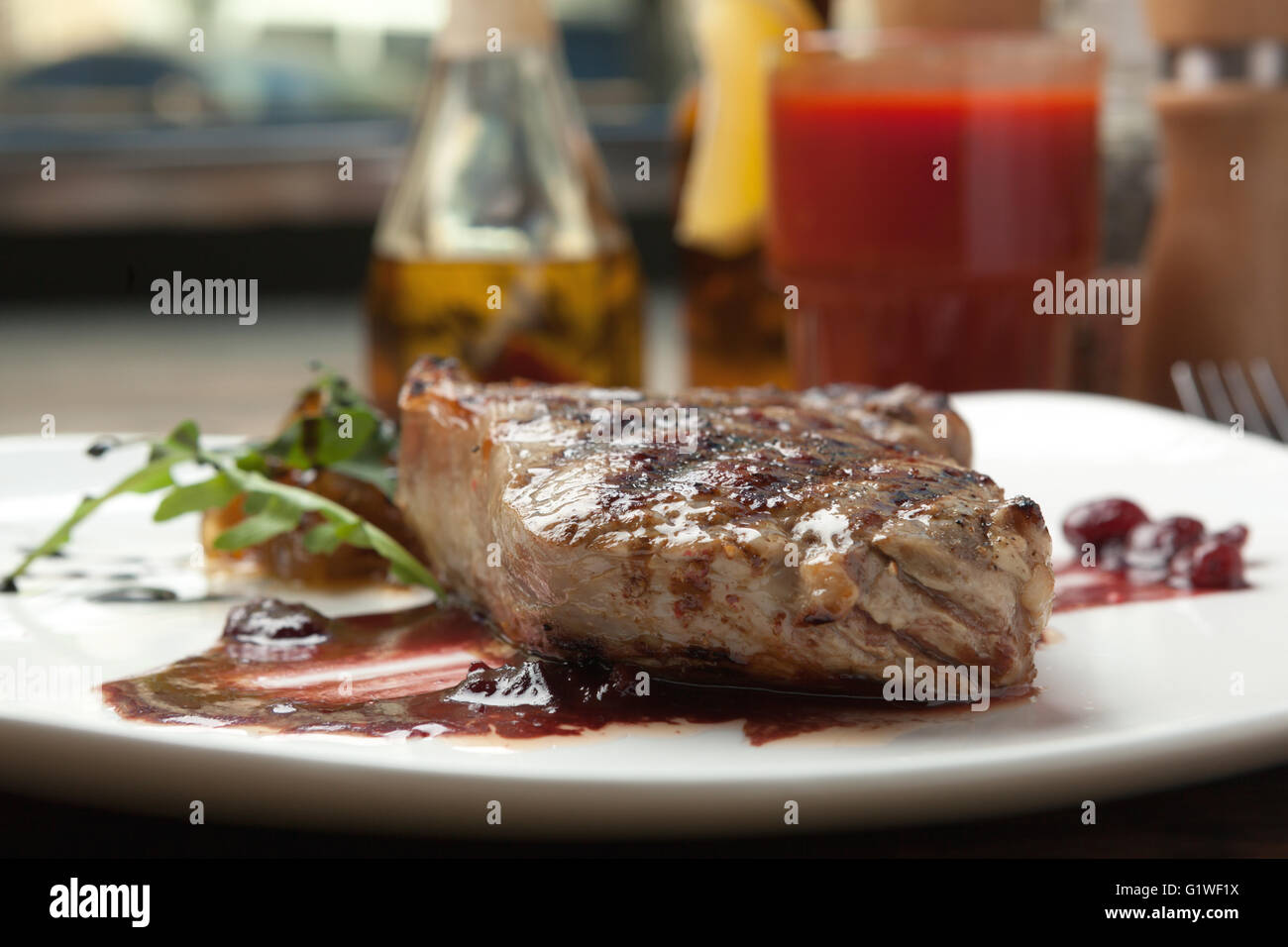 Fat juicy steak beef thick hi-res stock photography and images - Alamy