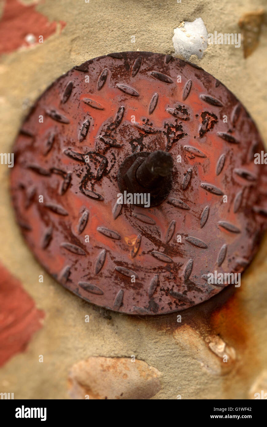 Rusty Old wall tie Stock Photo - Alamy