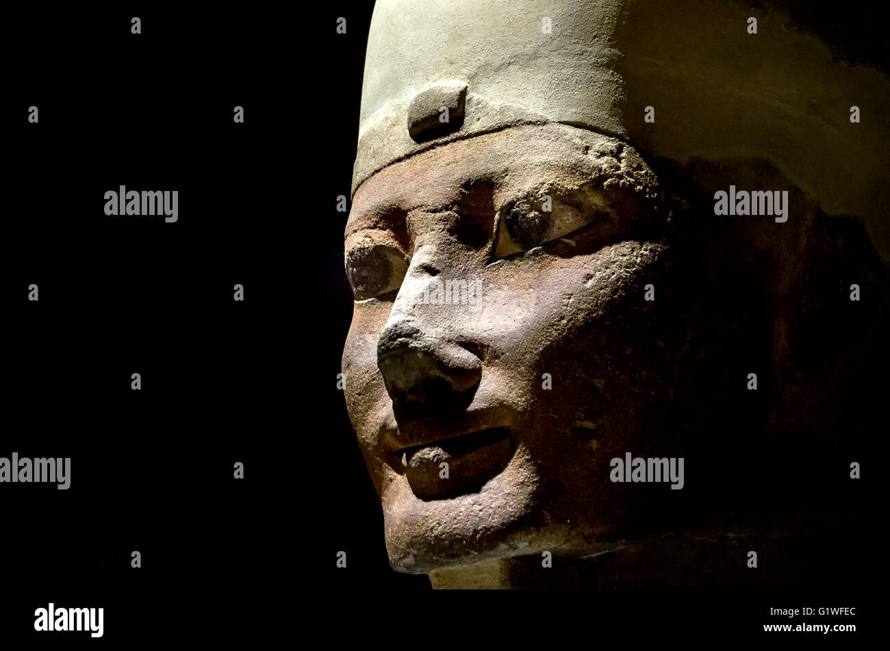 Egypt sphinx with nose hi-res stock photography and images - Alamy