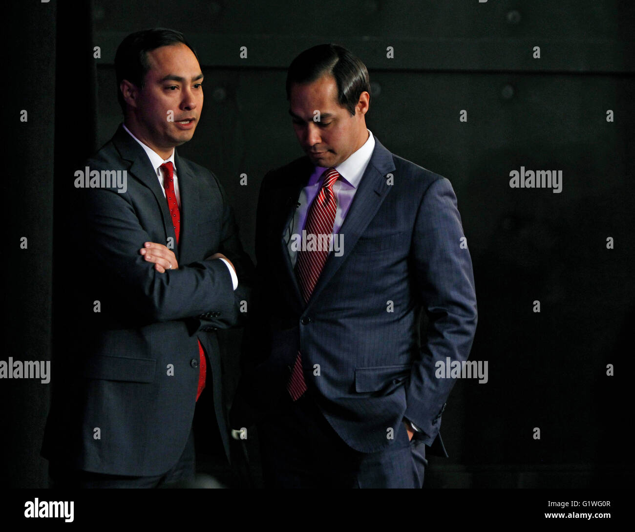 San Antonio Mayor Julian Castro, right, with his twin brother U.S ...