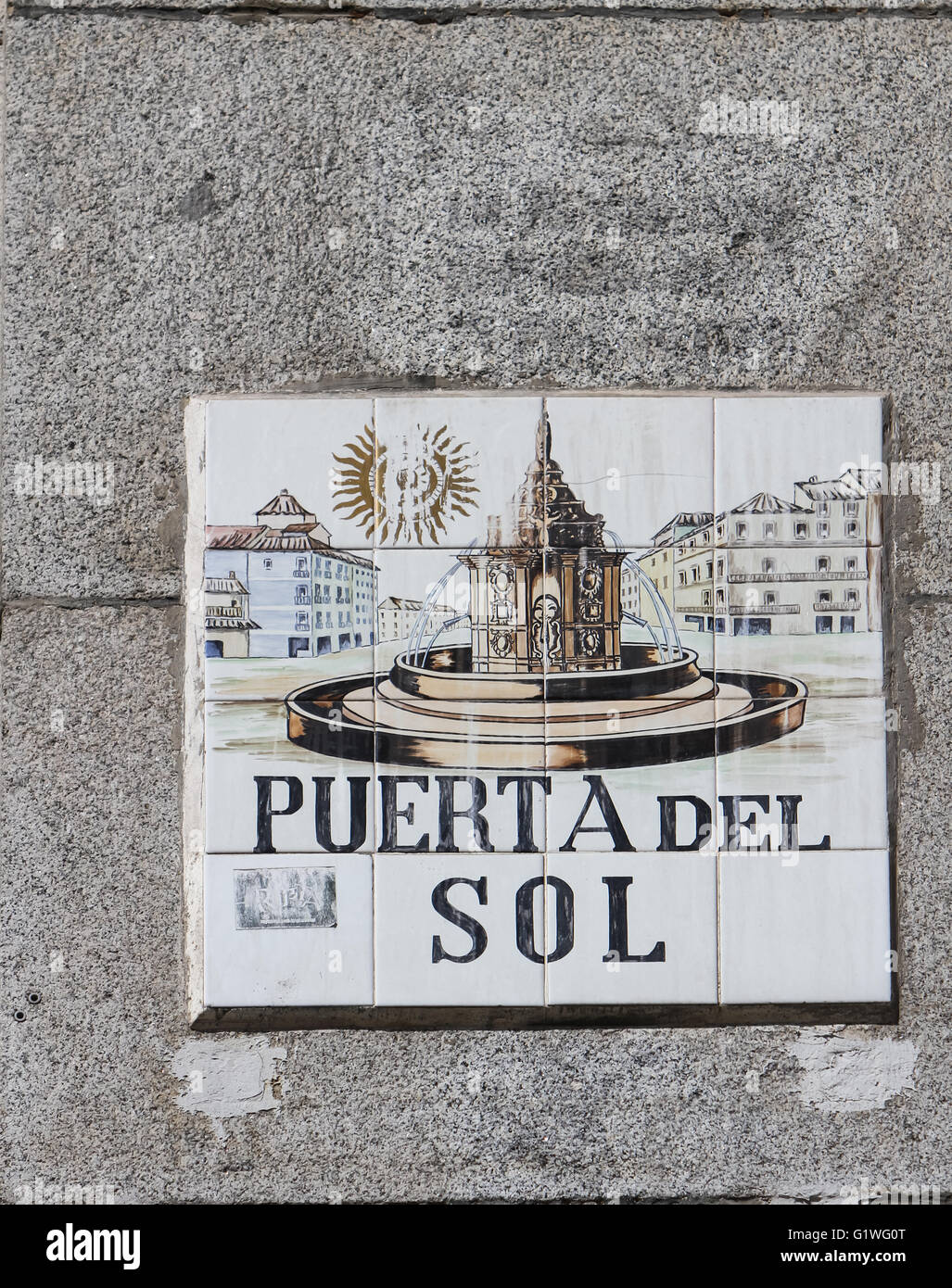 Street signs madrid hi-res stock photography and images - Alamy