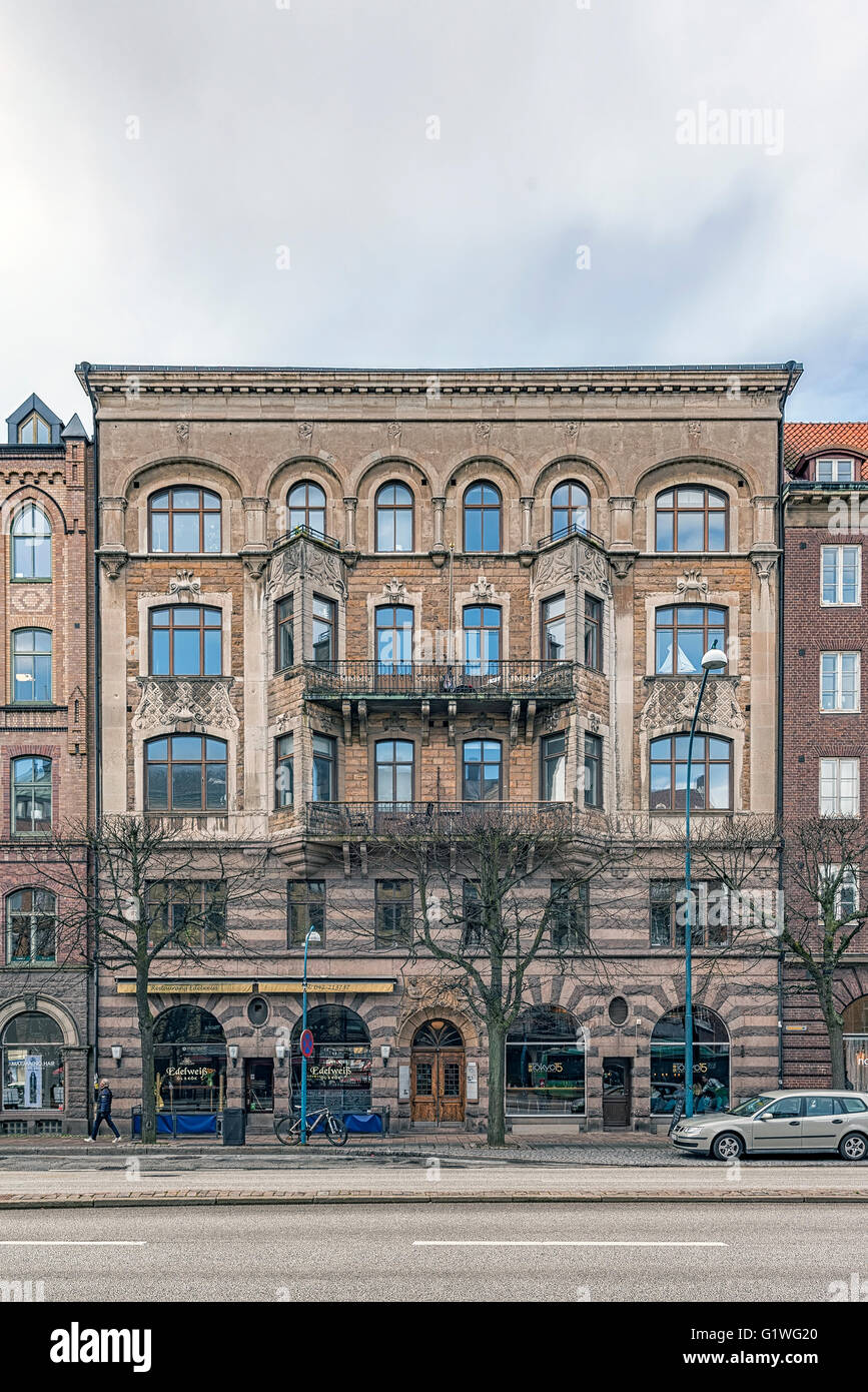 The front facade of one of the many beautiful old historic buildings ...