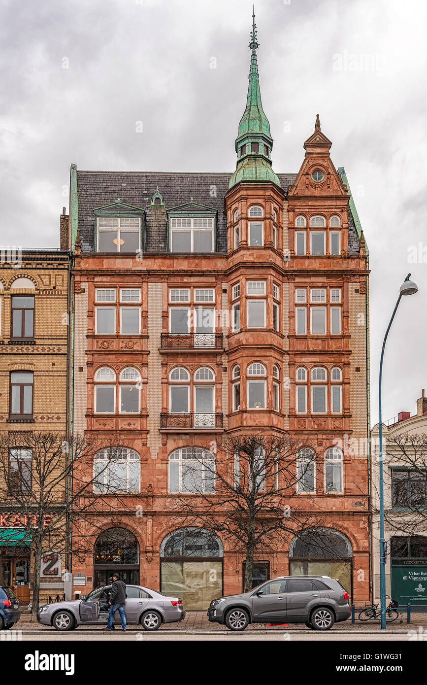 The front facade of one of the many beautiful old historic buildings ...