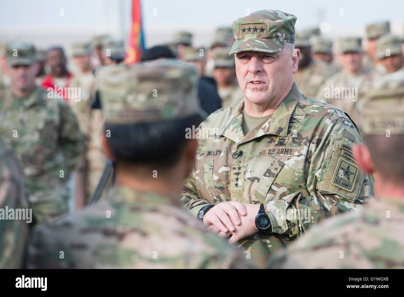 Camp arifjan kuwait hi-res stock photography and images - Alamy