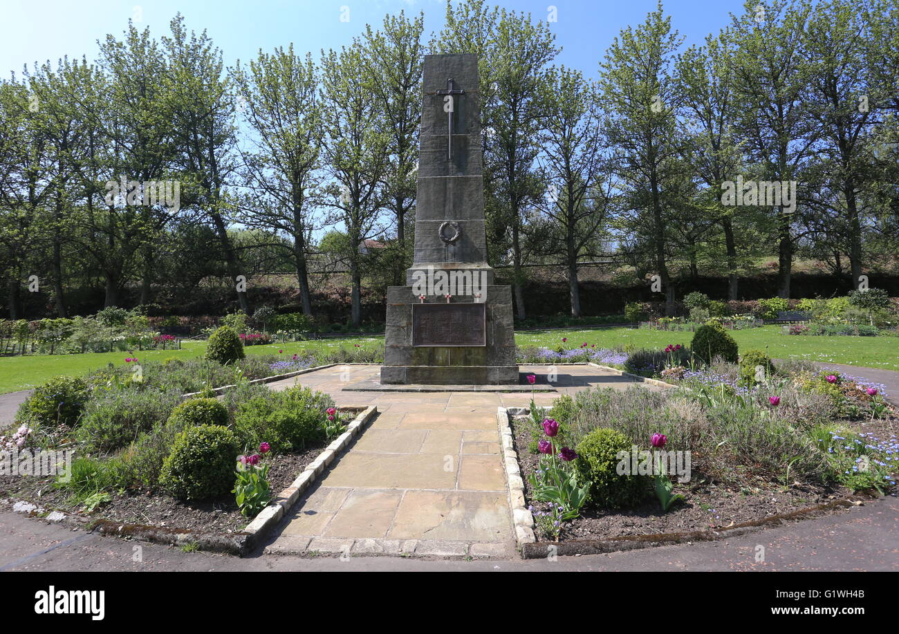 Dunblane memorial hi-res stock photography and images - Alamy
