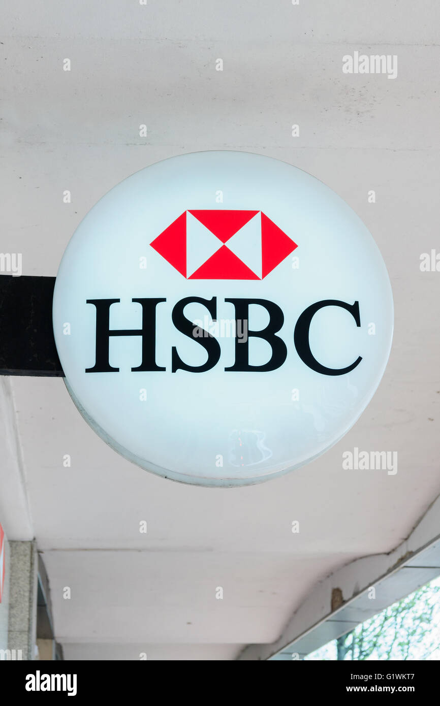 Illuminated HSBC Bank Sign on Regent Street Wreham North Wales Stock ...