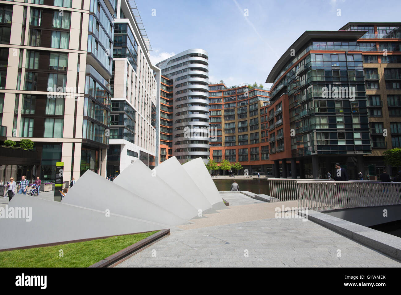 Merchant Square, waterside garden square in the heart of Paddington ...