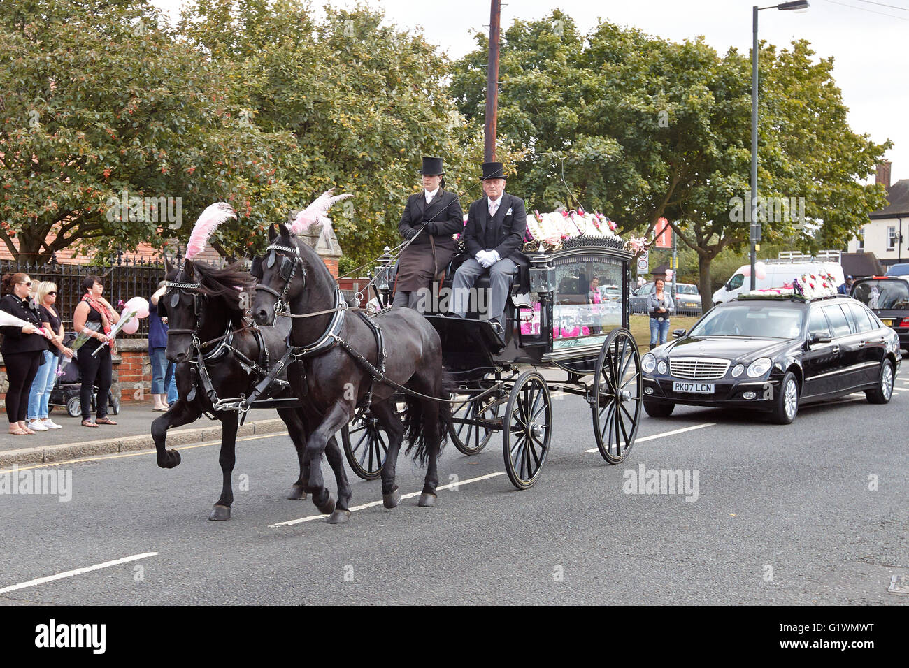 The cortege containing the body of murdered school girl Tia Sharp ...