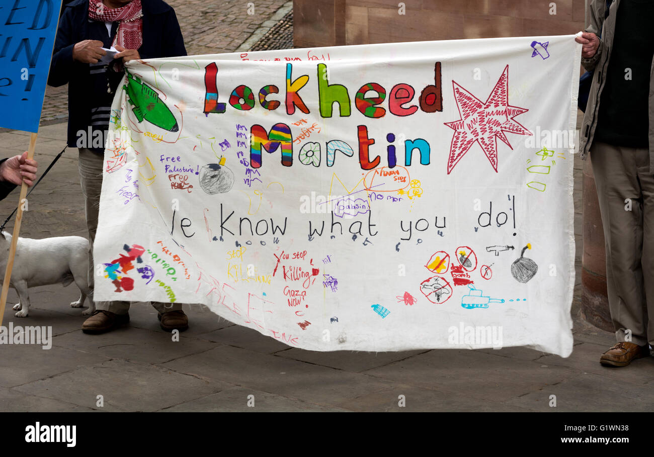Arms trade protest uk hi-res stock photography and images - Alamy