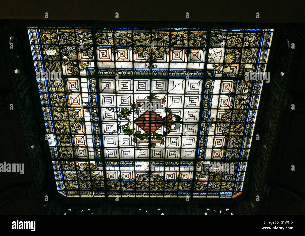 Stained glass roof hi-res stock photography and images - Alamy