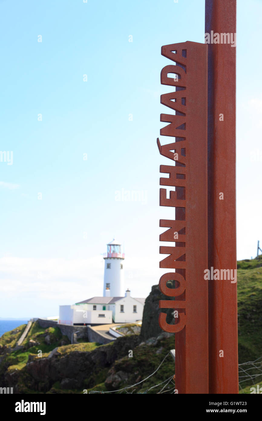 Donegal sign lighthouse hi-res stock photography and images - Alamy