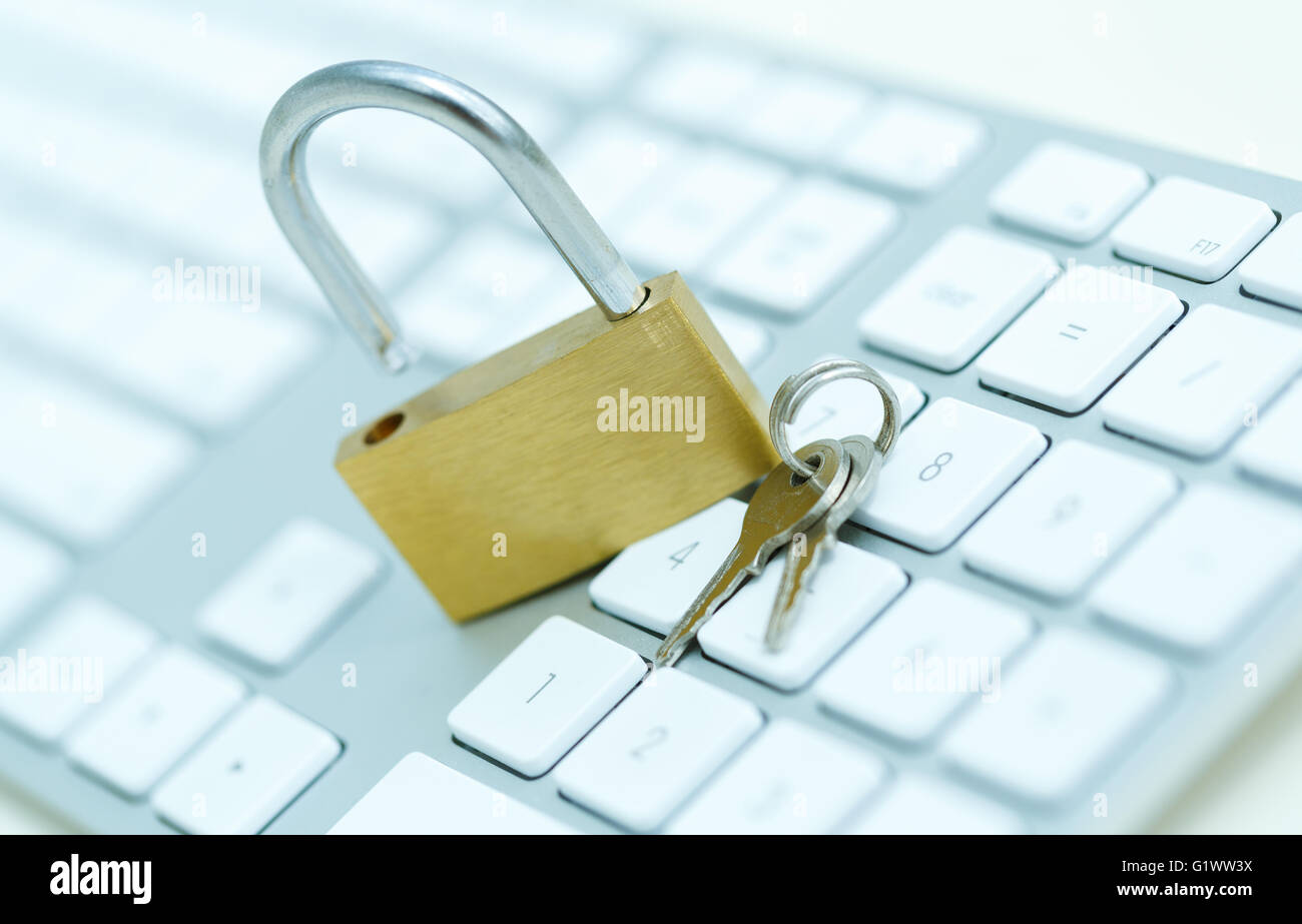 Stop security breach hi-res stock photography and images - Alamy