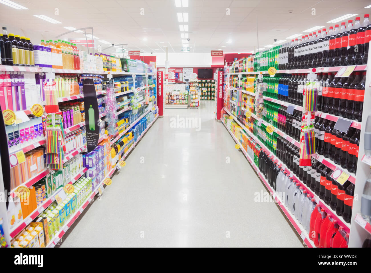 Facing view of an aisle Stock Photo - Alamy