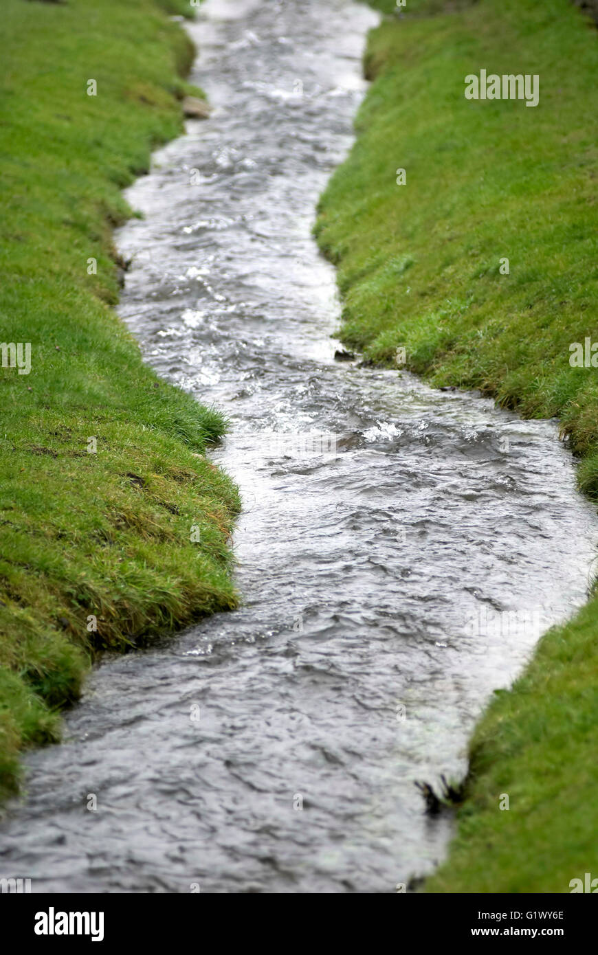 Stream in Helmsley, North Yorkshire Stock Photo - Alamy