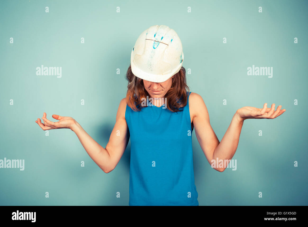 Person laughing confused hi-res stock photography and images - Alamy
