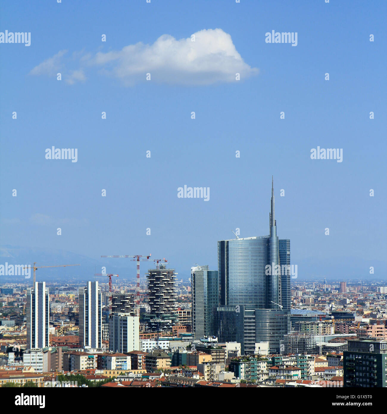 Milan skyline aerial hi-res stock photography and images - Alamy