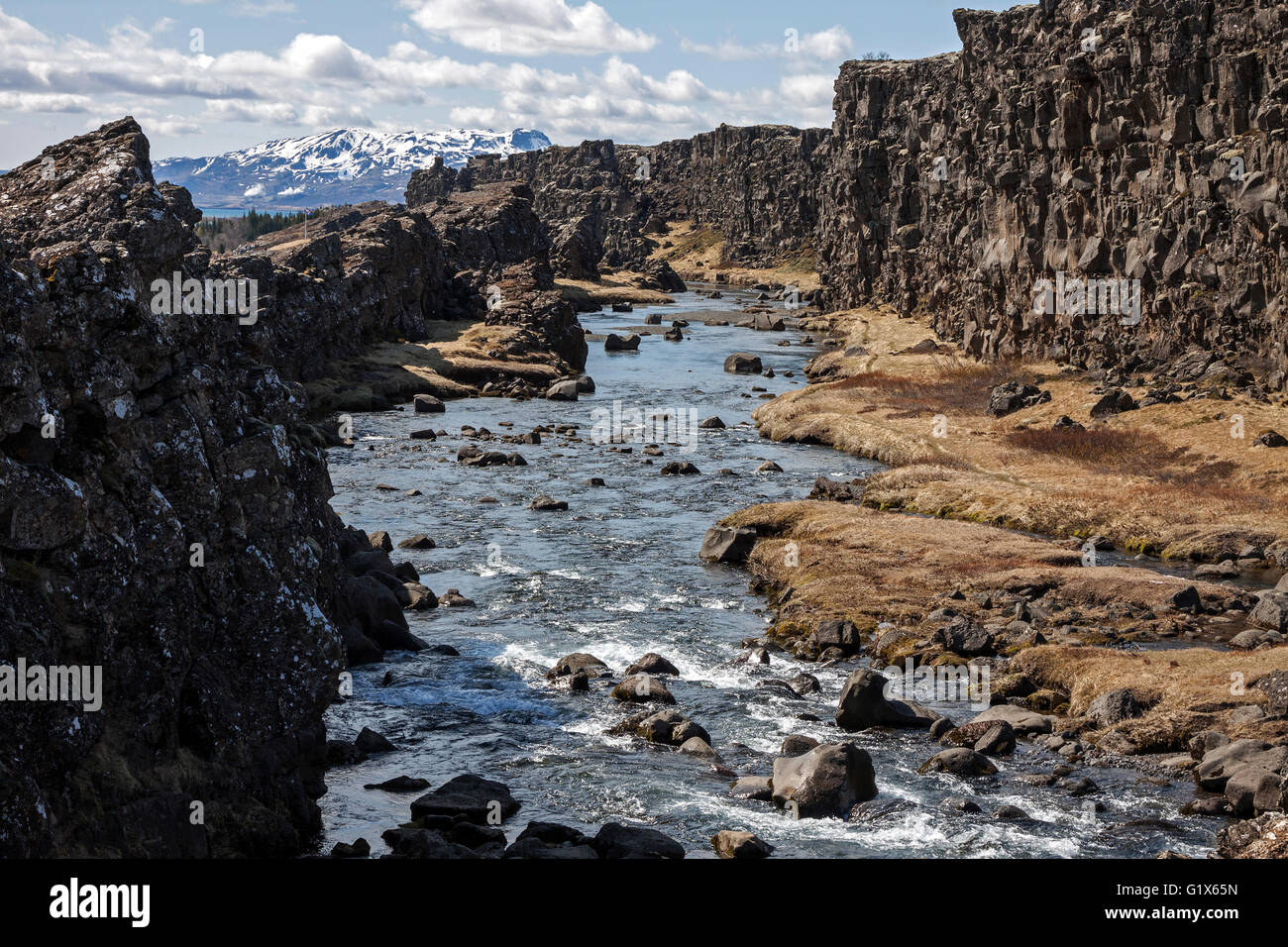 Almannagja breaking point of the North American and Eurasian tectonic ...