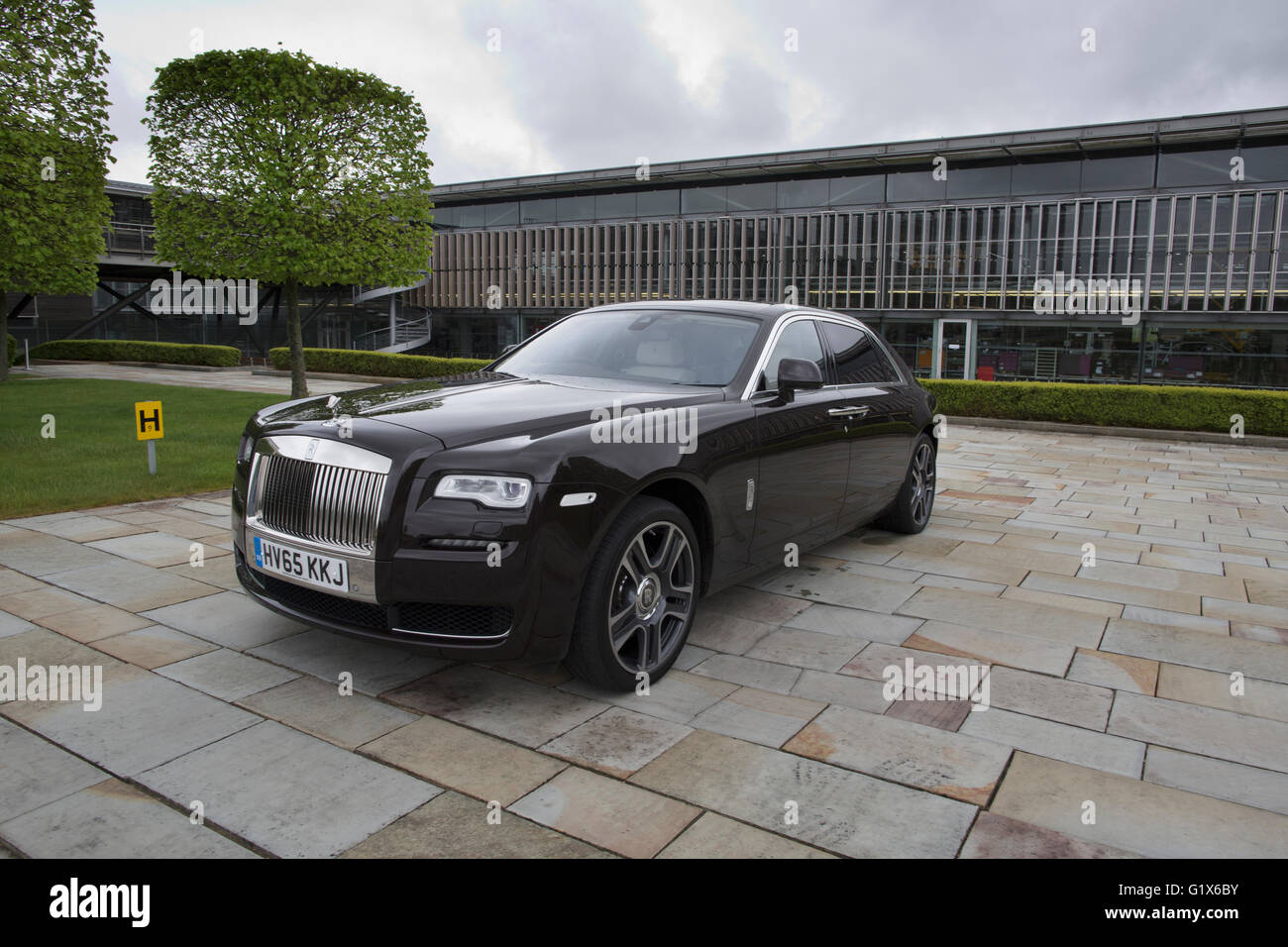 Rolls-Royce motor car assembly plant, Chichester, West Sussex, England ...