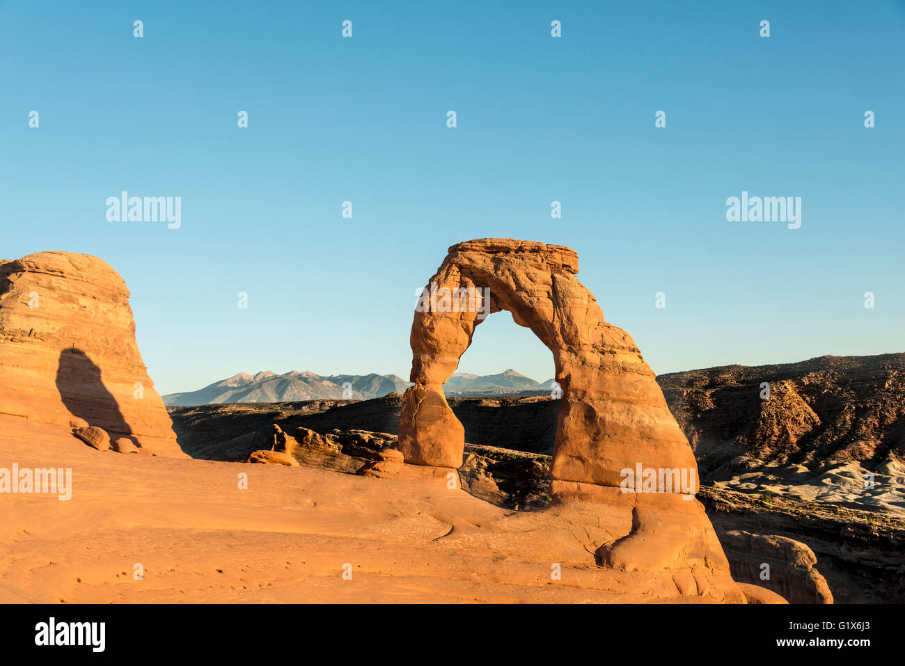 Natural Arch Delicate Arch, Arches National Park, Moab, Utah, USA Stock ...