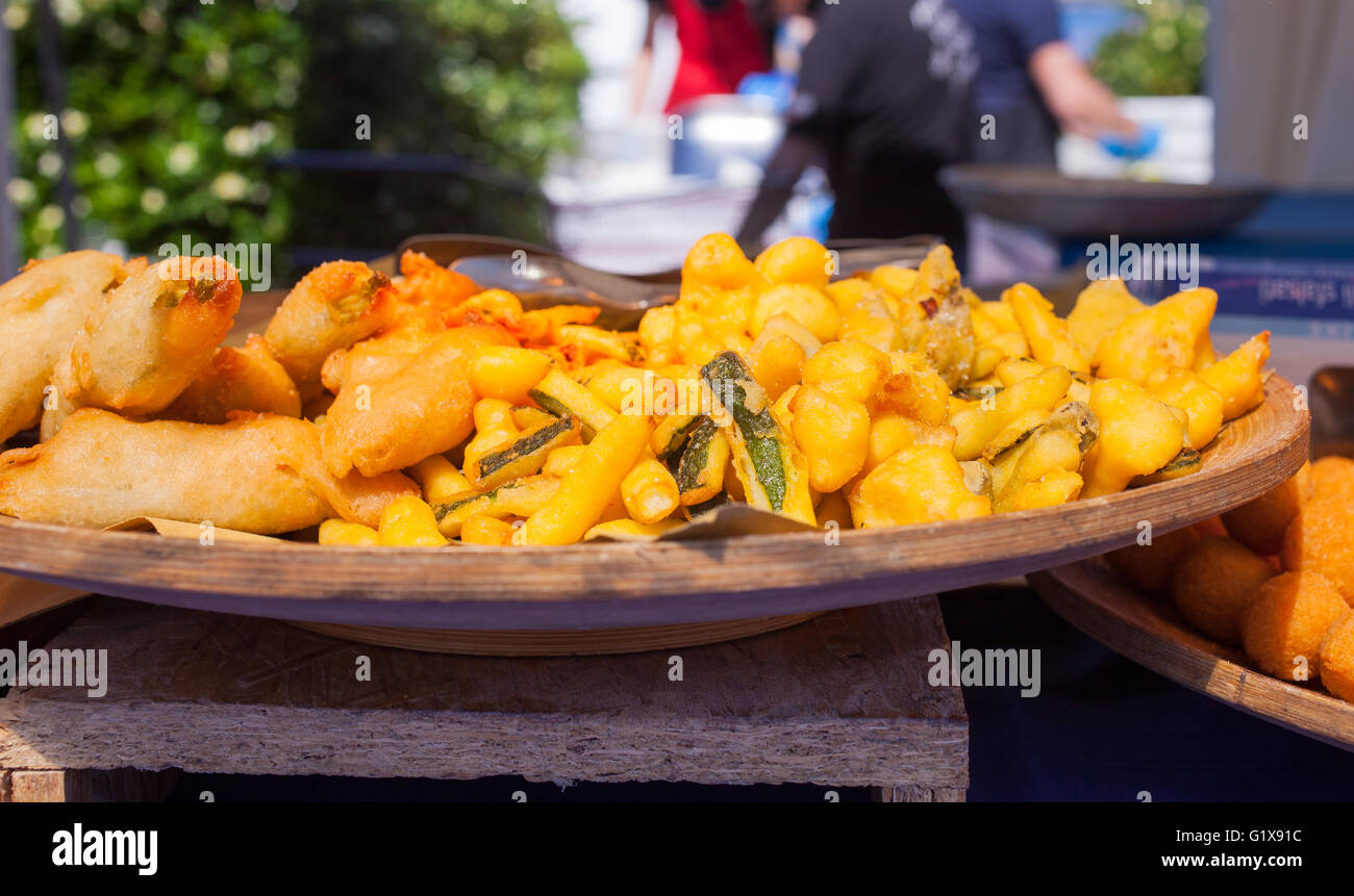 Close up of fried food on tray Stock Photo - Alamy