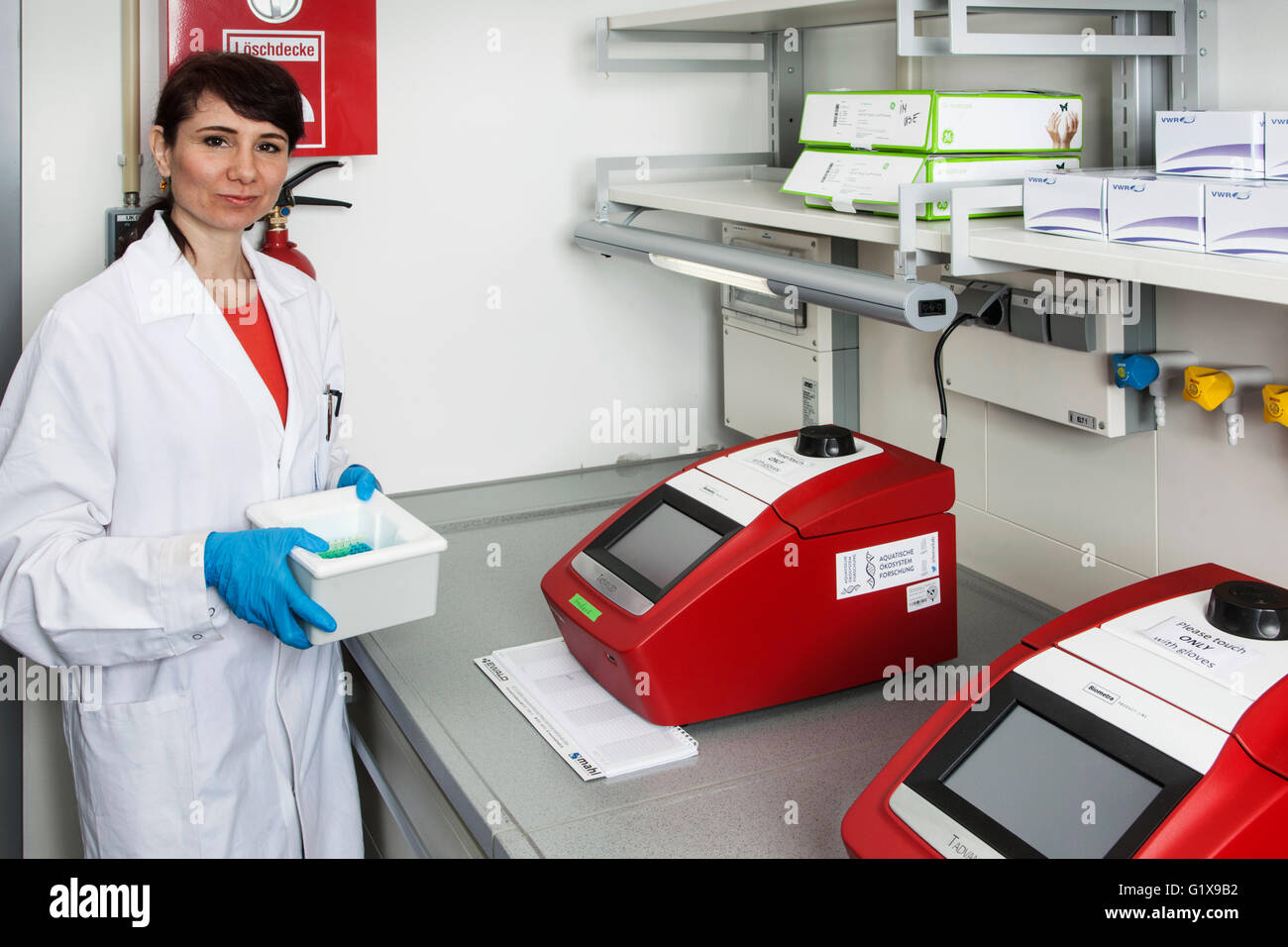 Polymerase chain reaction (pcr) test hi-res stock photography and ...