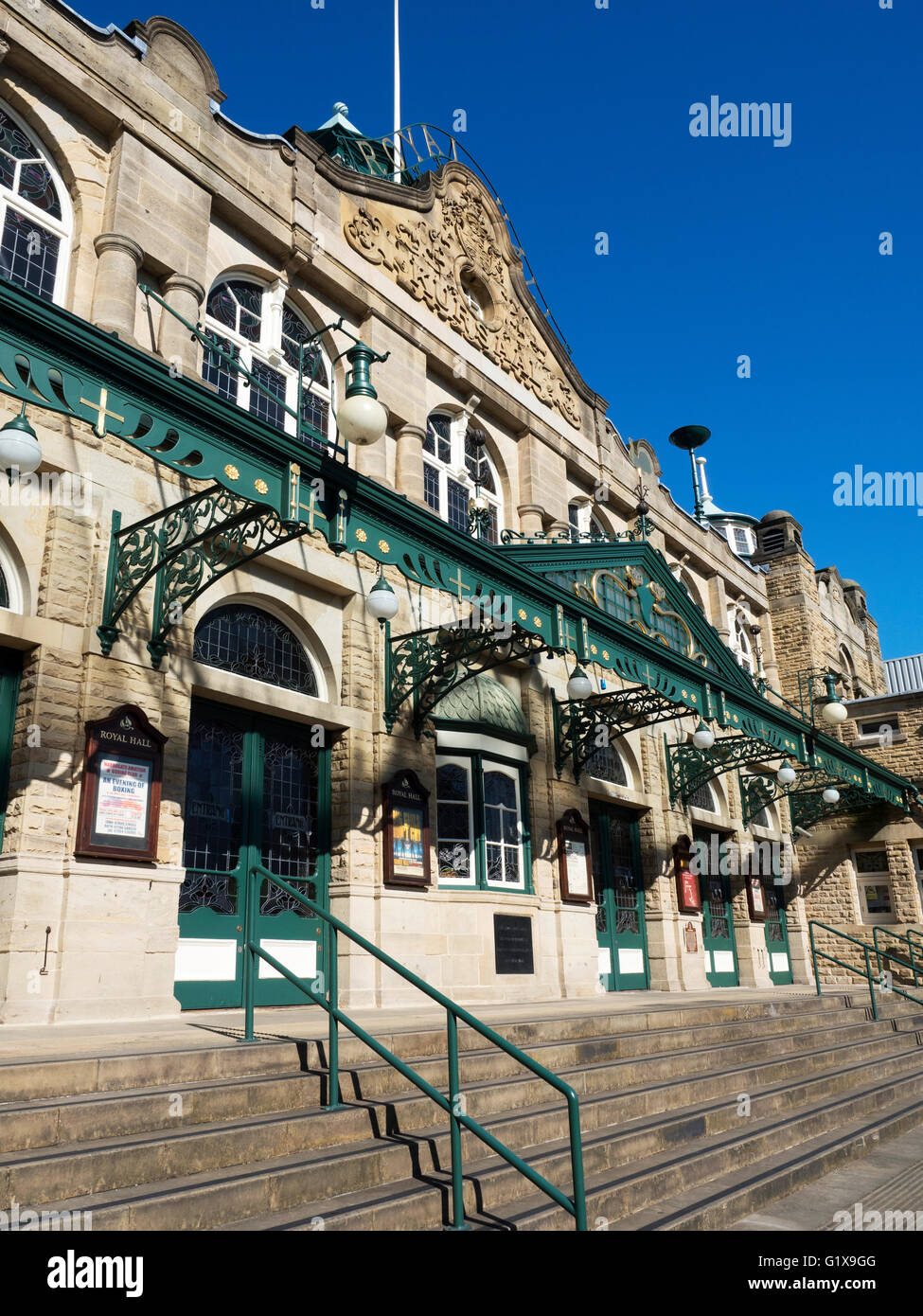 Royal hall harrogate hi-res stock photography and images - Alamy