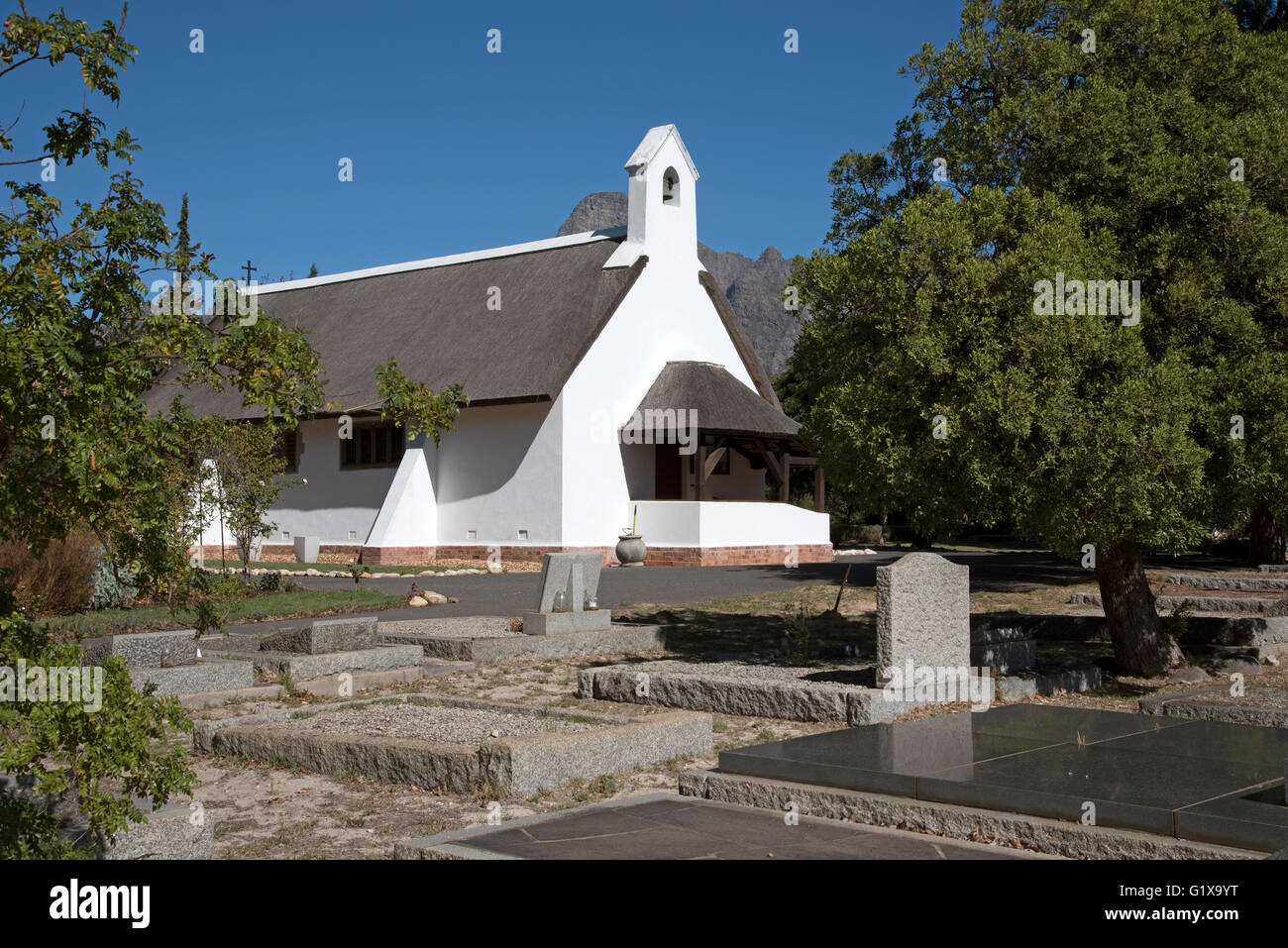 GROOT DRAKENSTEIN WESTERN CAPE SOUTH AFRICA The thatched Christian ...