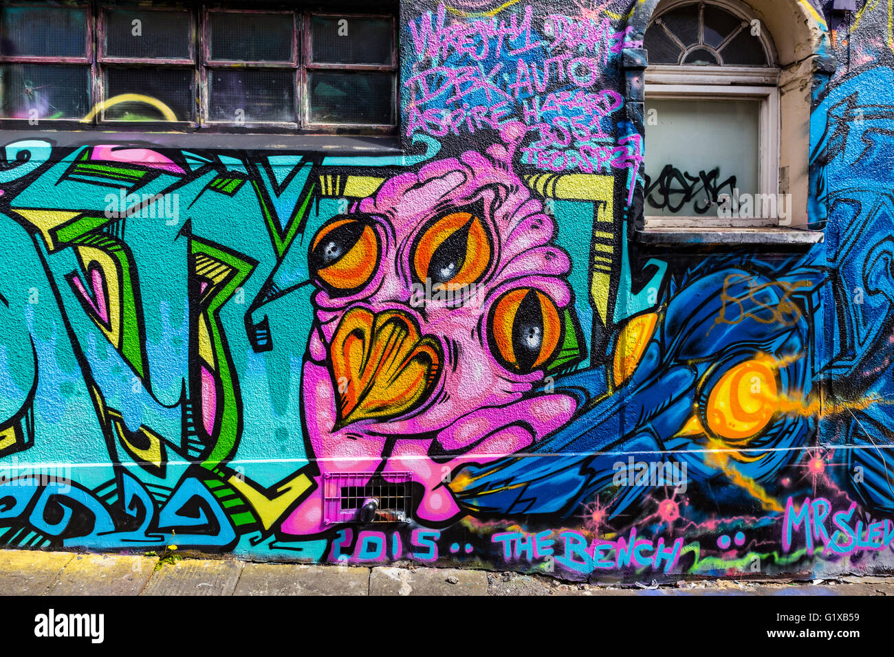 Graffiti bristol hi-res stock photography and images - Alamy