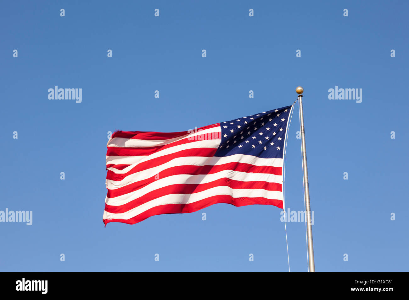 Waving us flag hi-res stock photography and images - Alamy