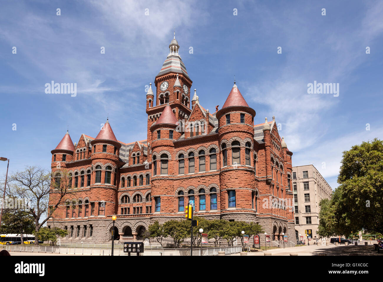 Dallas historic history structure hi-res stock photography and images ...