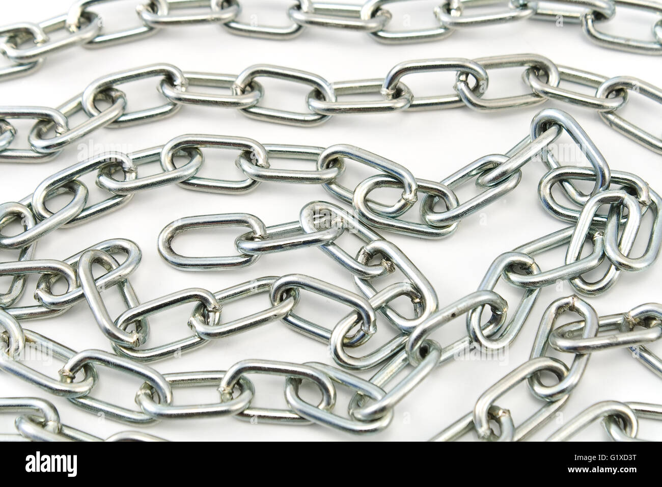 Metal chain background Stock Photo - Alamy