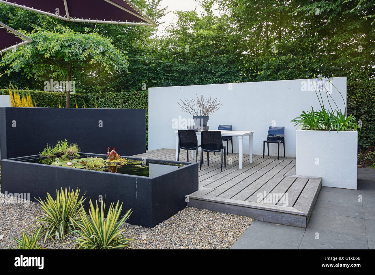 Beautiful garden idea Stock Photo - Alamy