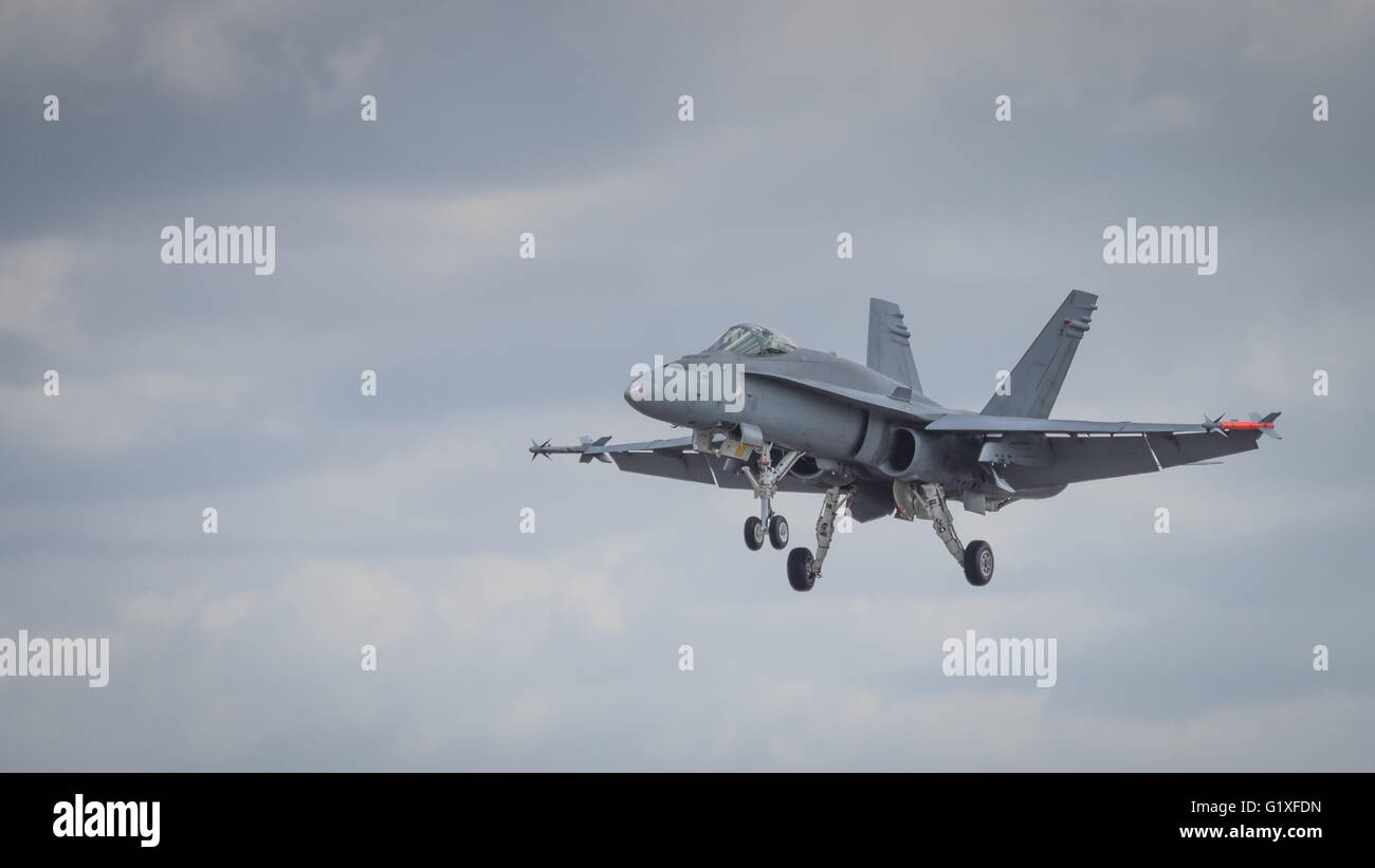 F18 aircraft fighter canopy hi-res stock photography and images - Alamy