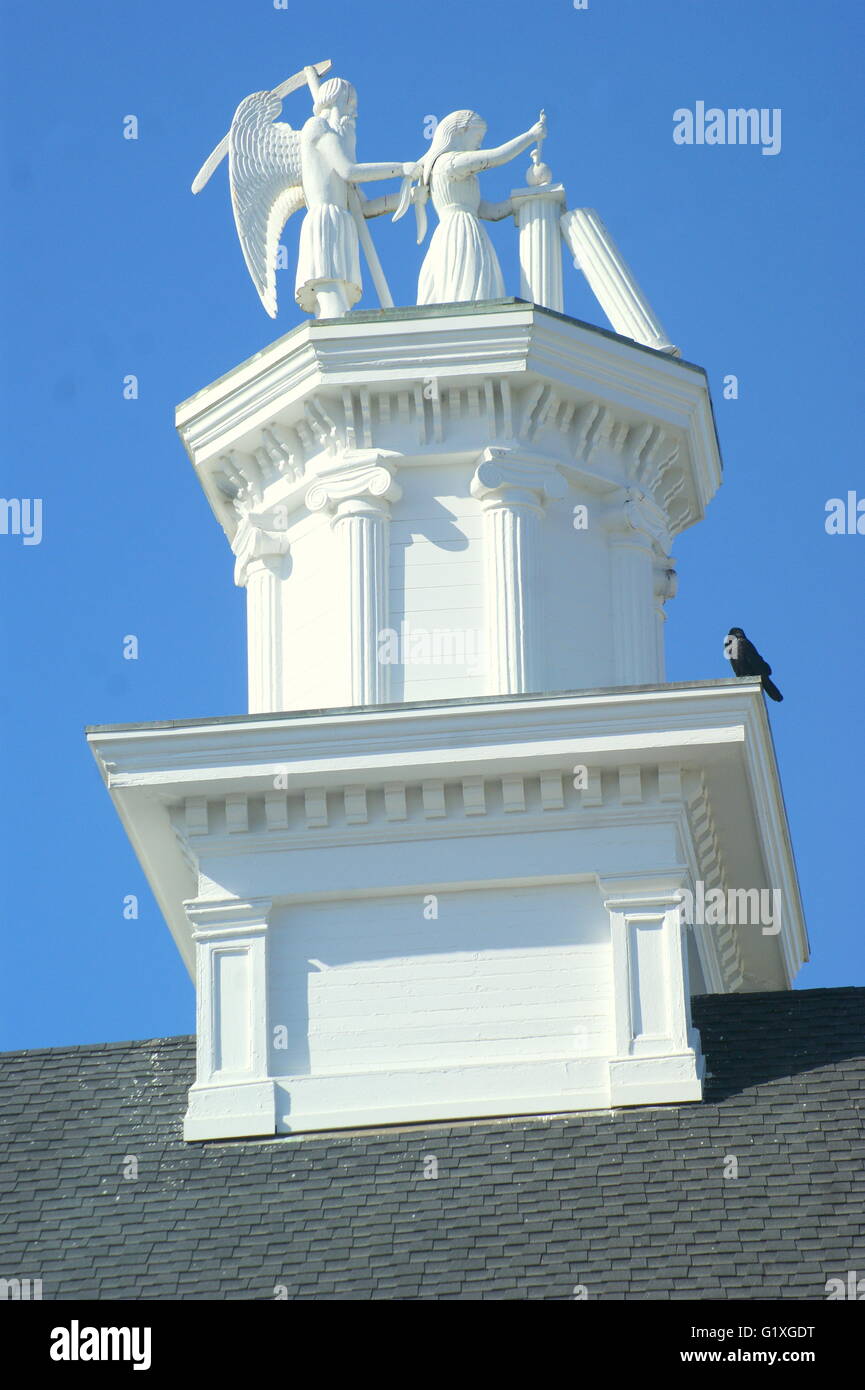 MORMON CHURCH STATUE Stock Photo - Alamy