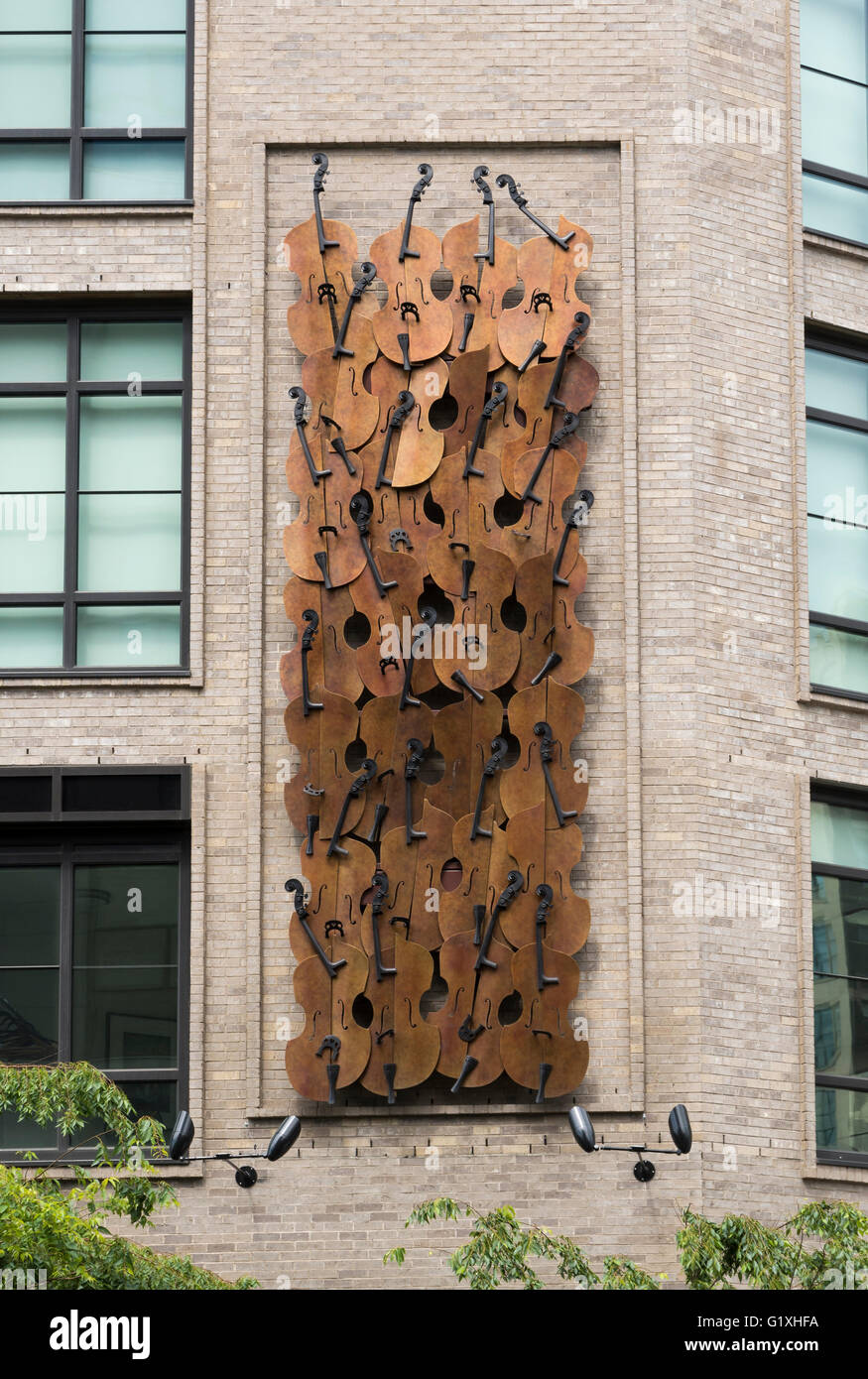 Musical art installation hi-res stock photography and images - Alamy