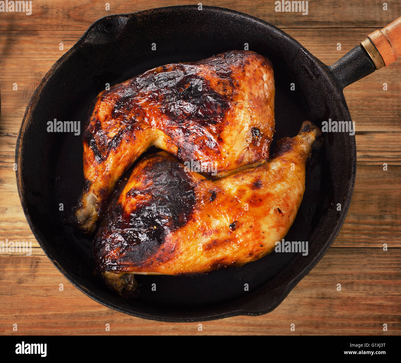 Vintage leg cast hi-res stock photography and images - Alamy