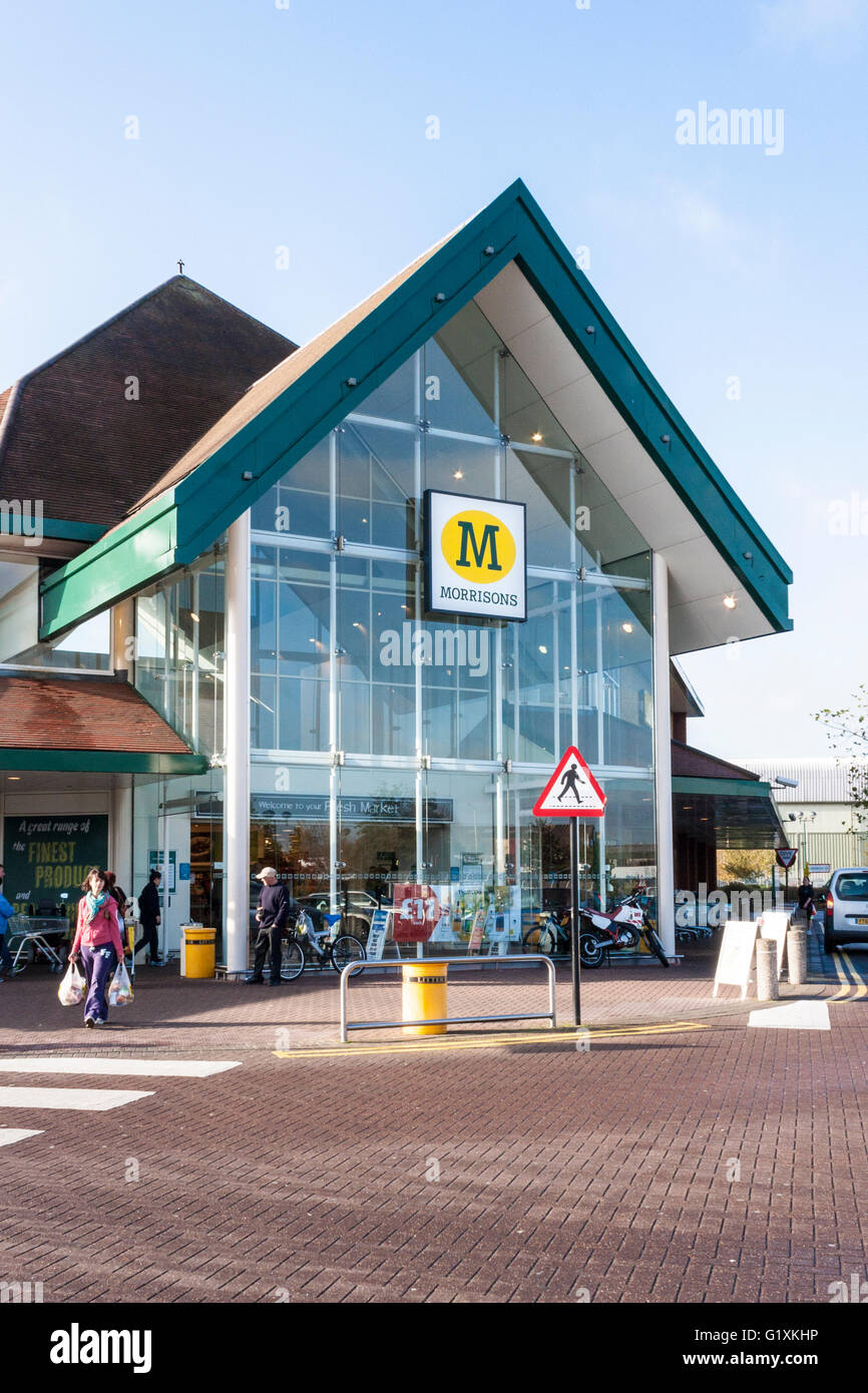 Morrisons store hi-res stock photography and images - Alamy