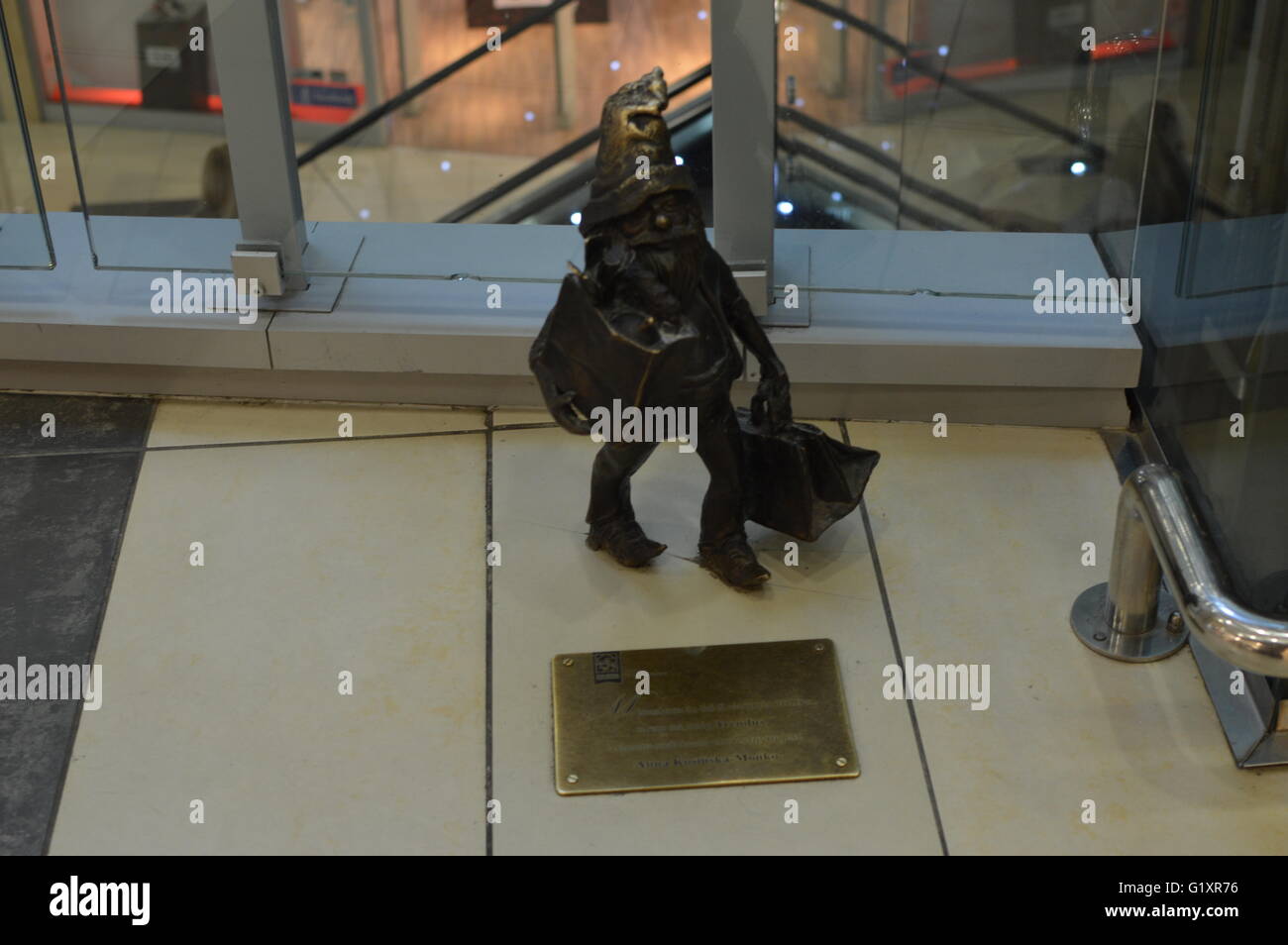 Wroclaw dwarfs hi-res stock photography and images - Alamy