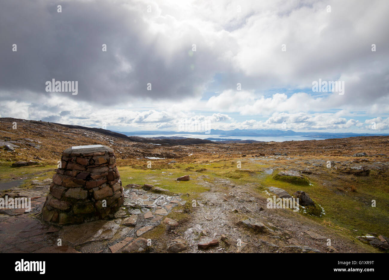 Summit of Bealach na Bà (Pass of the Cattle) on the Applecross ...