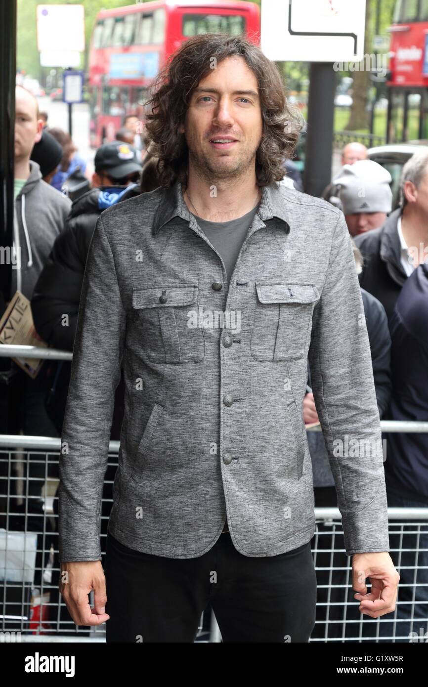 London, UK. Gary Lightbody at Ivor Novello Awards at the Grosvenor ...