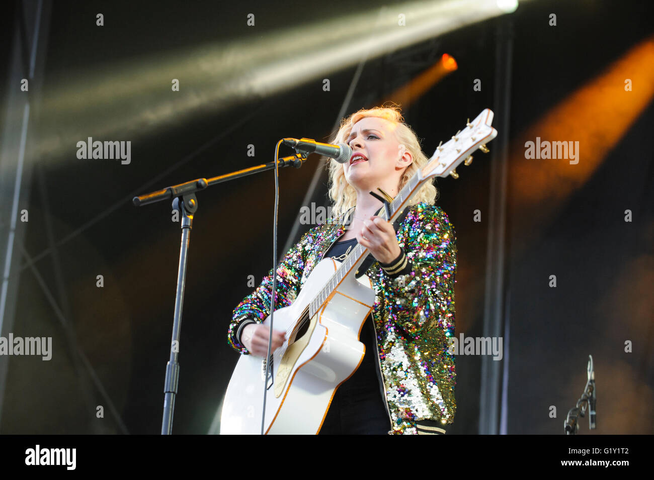 Birkenhead, UK. 20th May 2016. Singer, Philippa Hanna, performs during ...
