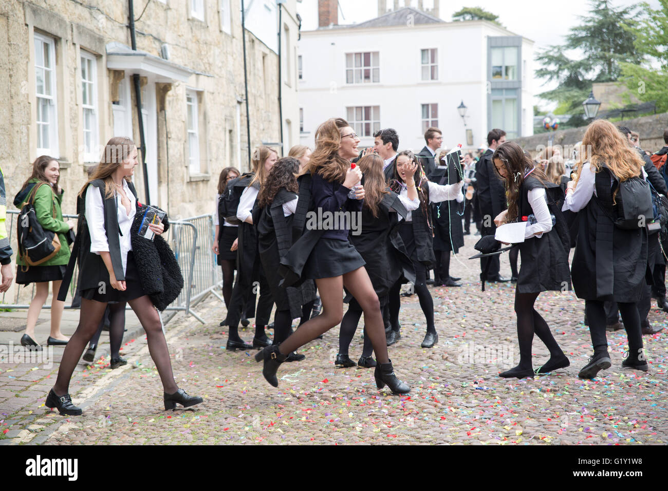Oxford, UK. 20th May, 2016. Oxford University students celebrating the ...