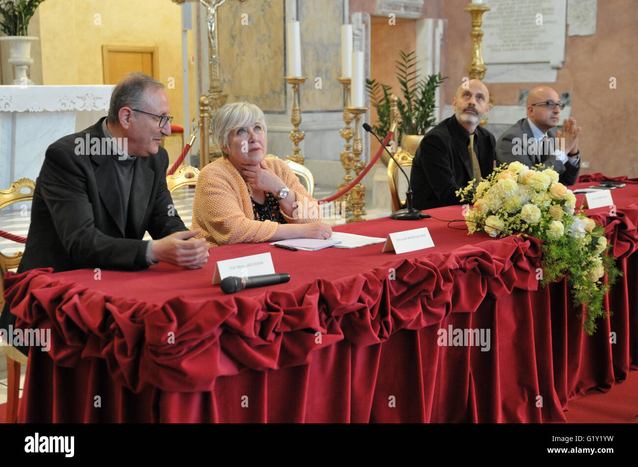 Maria fusco hi-res stock photography and images - Alamy